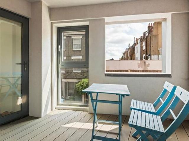 For Sale 1 Bedroom Shared Living/roommate London Greater London DS100425981