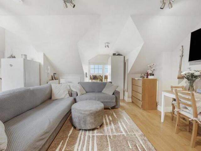 For Sale 1 Bedroom Shared Living/roommate London Greater London DS101351932