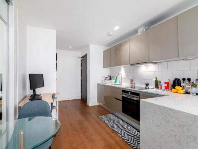 For Sale 1 Bedroom Shared Living/roommate London Greater London DS99952006