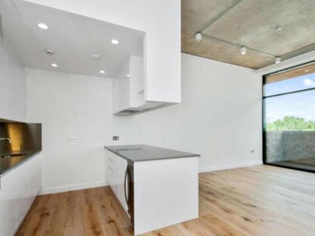 For Sale 1 Bedroom Shared Living/roommate Londres Greater London DLS99773760