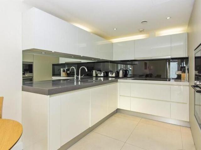 For Sale 1 Bedroom Shared Living/roommate Londres Greater London DS99345232