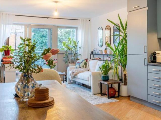For Sale 1 Bedroom Shared Living/roommate Londres Greater London DS99840584