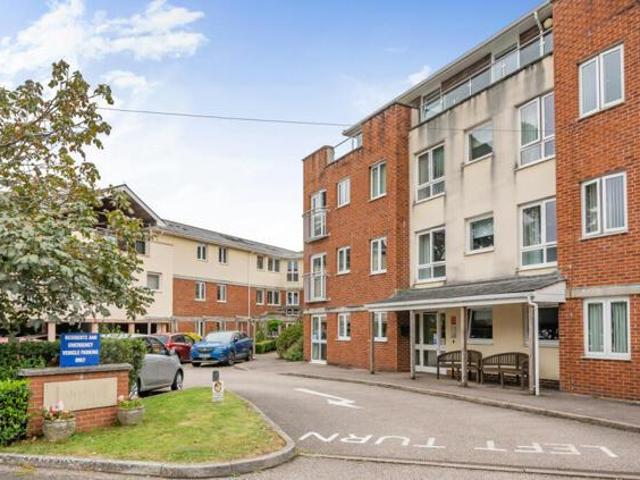 For Sale 1 Bedroom Shared Living/roommate Paignton Torbay DS98800901