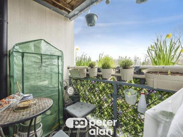 For Sale 1 Bedroom Shared Living/roommate Pentrechwyth Pentrechwyth DLS99688604