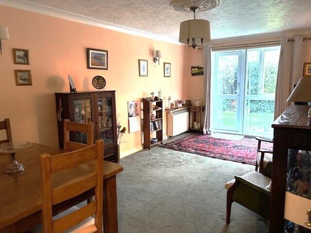 For Sale 1 Bedroom Shared Living/roommate Pinner Greater London DLS98648886