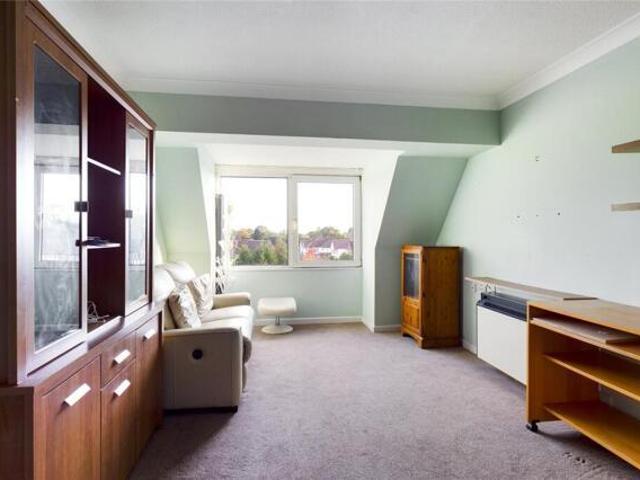 For Sale 1 Bedroom Shared Living/roommate Pinner Greater London DS100855319