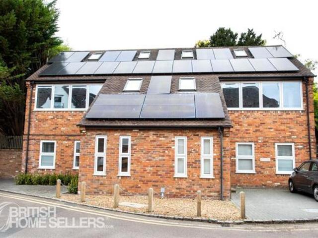 For Sale 1 Bedroom Shared Living/roommate Princes Risborough Buckinghamshire DS101892080