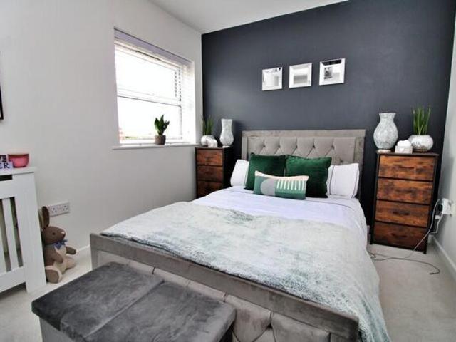 For Sale 1 Bedroom Shared Living/roommate Rugby Warwickshire DLS101678425