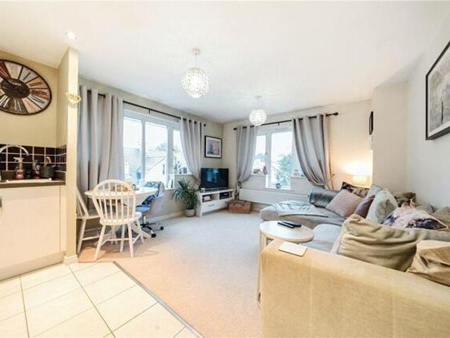 For Sale 1 Bedroom Shared Living/roommate Ruislip Great London DS101025873
