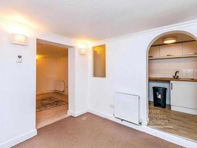 For Sale 1 Bedroom Shared Living/roommate Ryde Isle Of Wight DS98612334
