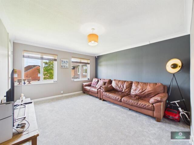 For Sale 1 Bedroom Shared Living/roommate Surrey Great London DS101351753