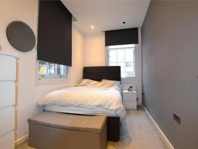 For Sale 1 Bedroom Shared Living/roommate Surrey Surrey DS100578905
