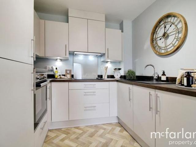 For Sale 1 Bedroom Shared Living/roommate Swindon Swindon DLS99773717