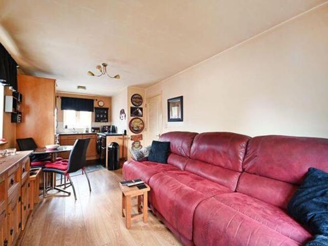 For Sale 1 Bedroom Shared Living/roommate Sheffield South Yorkshire DLS100786452
