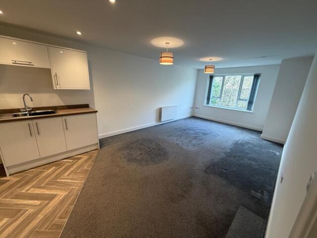 For Sale 1 Bedroom Shared Living/roommate Shipley Bradford DS101025457
