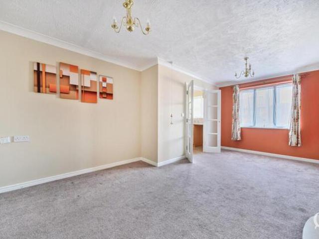 For Sale 1 Bedroom Shared Living/roommate Sittingbourne Kent DLS101674661