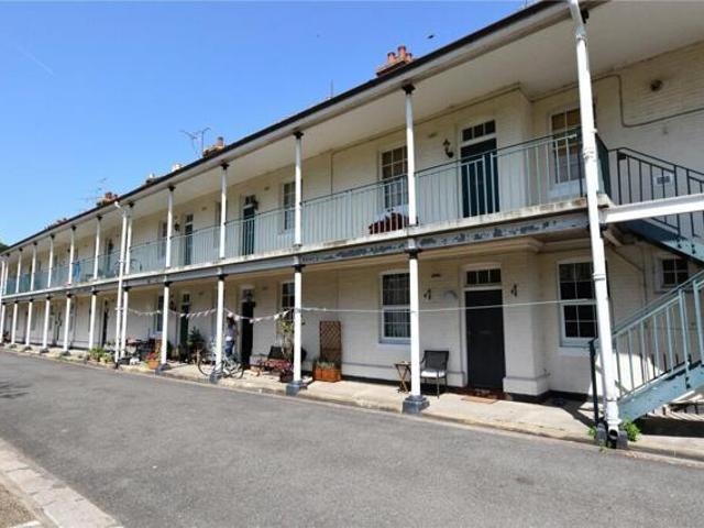 For Sale 1 Bedroom Shared Living/roommate Southend On Sea Southend on Sea DLS101025804
