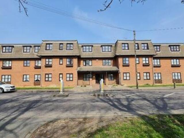For Sale 1 Bedroom Shared Living/roommate Southend On Sea Southend on Sea DLS99029060