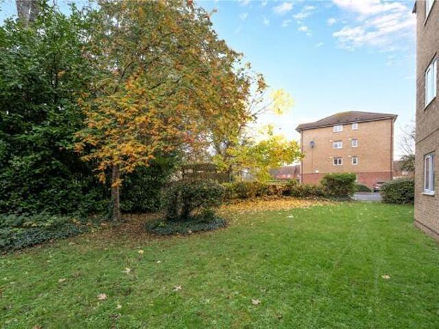 For Sale 1 Bedroom Shared Living/roommate Twickenham Greater London DS98377569
