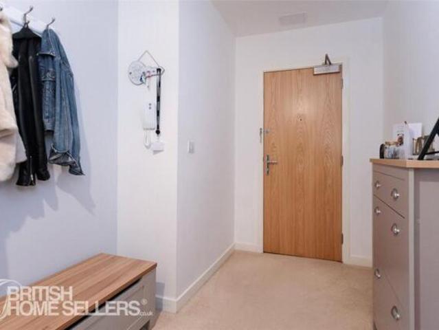 For Sale 1 Bedroom Shared Living/roommate Tonbridge Kent DLS100096985