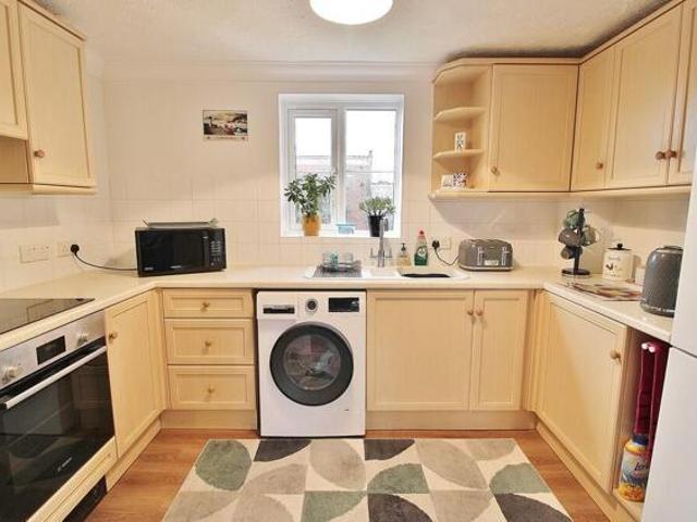 For Sale 1 Bedroom Shared Living/roommate Waterlooville Hampshire DLS99572072