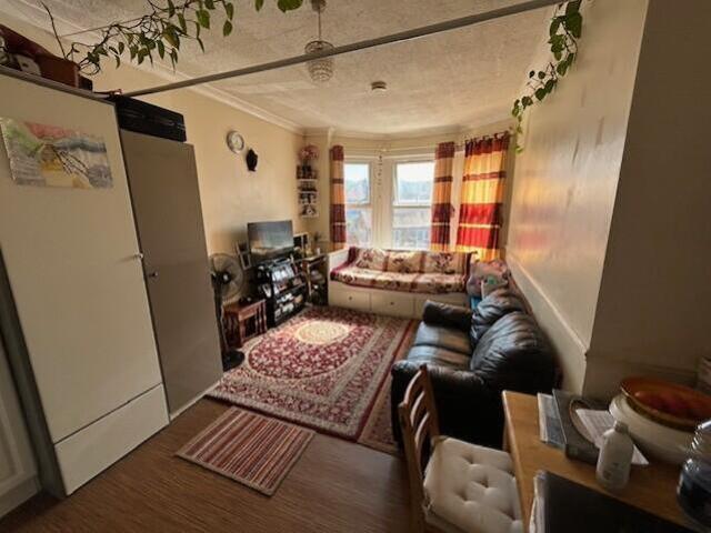 For Sale 1 Bedroom Shared Living/roommate Wembley Greater London DLS101025733