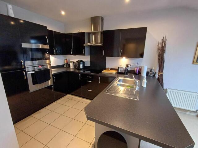 For Sale 1 Bedroom Shared Living/roommate Wilmslow Cheshire East DLS101677040
