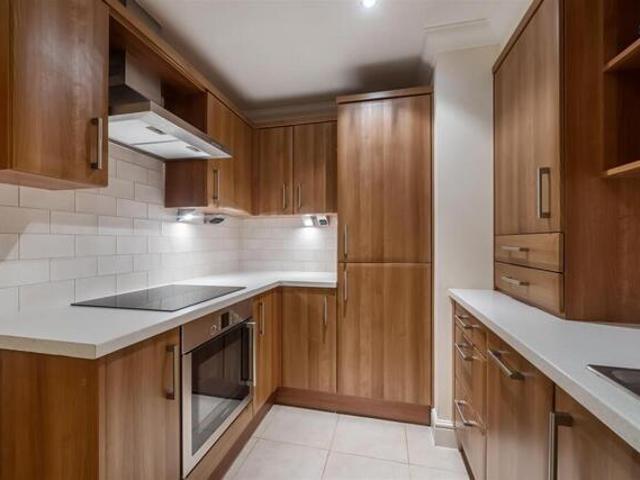 For Sale 1 Bedroom Shared Living/roommate Wokingham Wokingham DLS98503682
