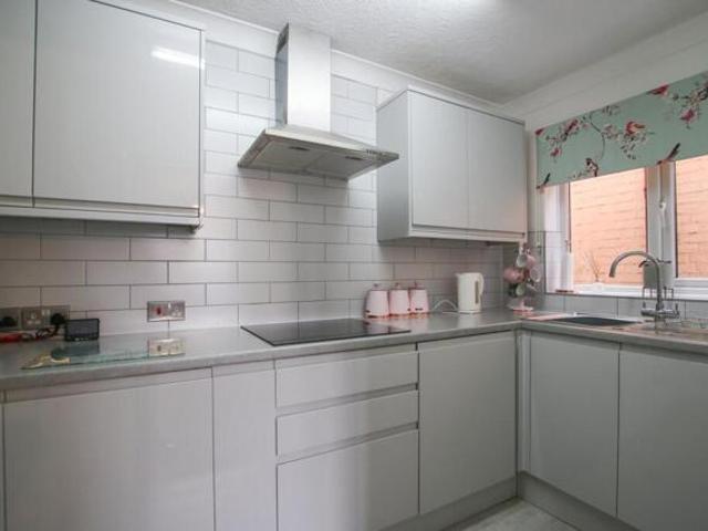 For Sale 1 Bedroom Shared Living/roommate Wokingham Wokingham DS101931736
