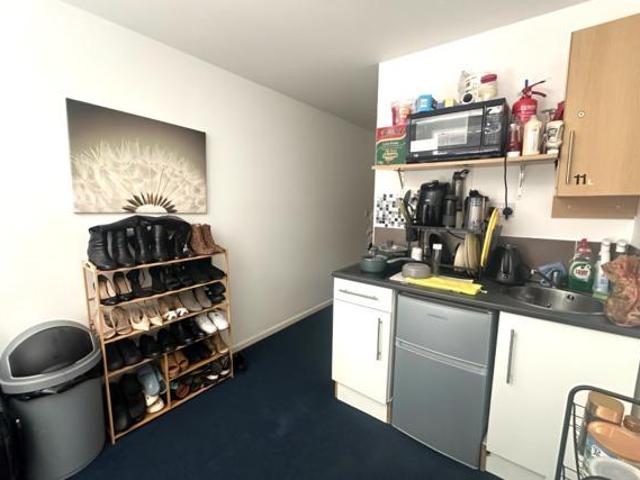For Sale 24 Bedroom Shared Living/roommate Worcester Worcestershire DS99344888