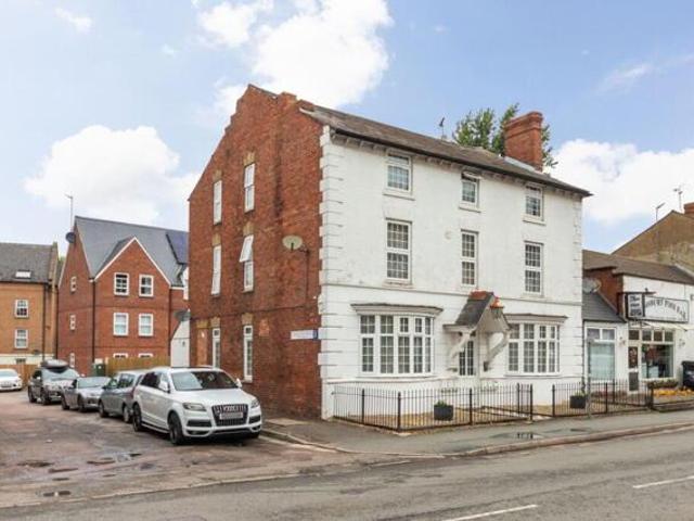 For Sale 24 Bedroom Shared Living/roommate Banbury Oxfordshire DS99029399
