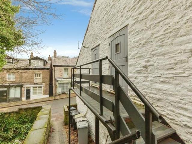 For Sale 2 Bedroom Apartment Macclesfield Cheshire East DLS101316359