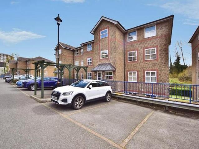 For Sale 2 Bedroom Apartment Maidstone Kent DLS101678618