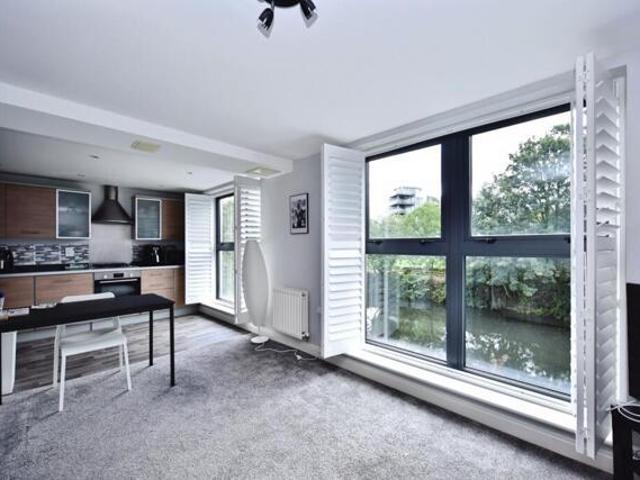 For Sale 2 Bedroom Apartment Maidstone Kent DS98503946