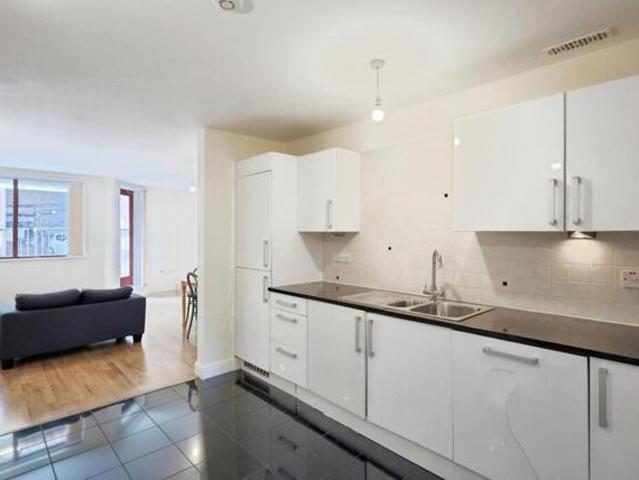 For Sale 2 Bedroom Apartment Manchester Salford DS99952329