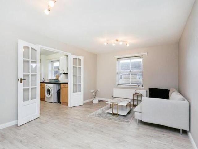 For Sale 2 Bedroom Apartment Milton Keynes Milton Keynes DS89598967