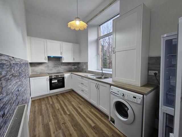 For Sale 2 Bedroom Apartment Moray Moray DS98118649