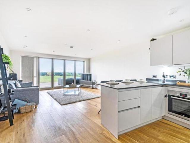 For Sale 2 Bedroom Apartment Newquay Cornwall DS100541075