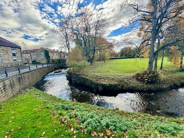 For Sale 2 Bedroom Apartment North Yorkshire North Yorkshire DLS99475969