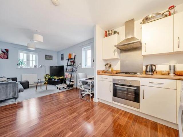 For Sale 2 Bedroom Apartment Oxfordshire Oxfordshire DS98233127