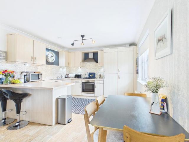 For Sale 2 Bedroom Apartment Aviemore Aviemore DS99507731