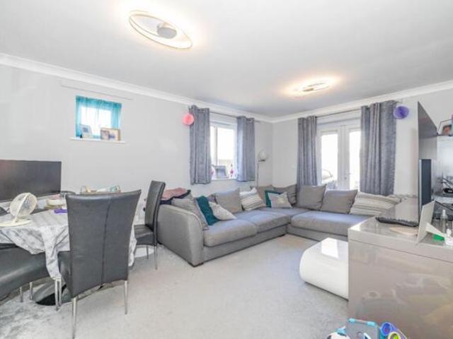 For Sale 2 Bedroom Apartment Ashford Kent DLS99277808