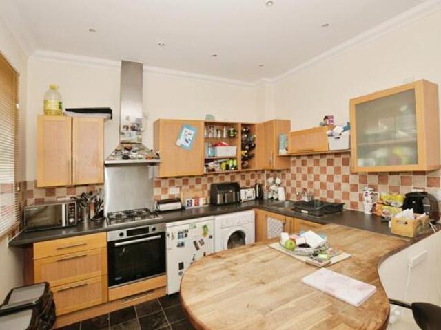 For Sale 2 Bedroom Apartment Ashford Kent DLS101678847