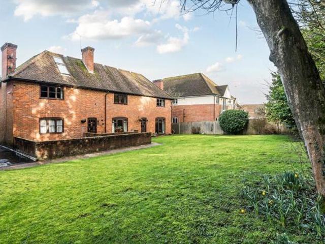 For Sale 2 Bedroom Apartment Buckinghamshire Buckinghamshire DLS100132187