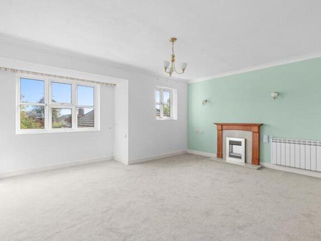 For Sale 2 Bedroom Apartment Buckinghamshire Buckinghamshire DS100825193