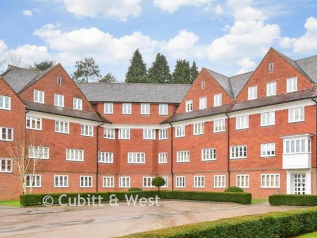 For Sale 2 Bedroom Apartment Banstead Great London DLS99290421