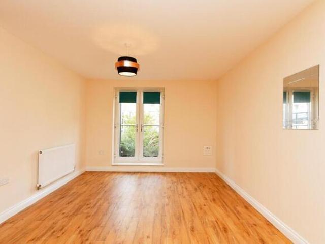 For Sale 2 Bedroom Apartment Basingstoke Hampshire DLS98404430