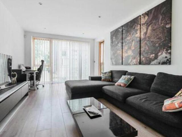 For Sale 2 Bedroom Apartment Barnet Greater London DLS99688554
