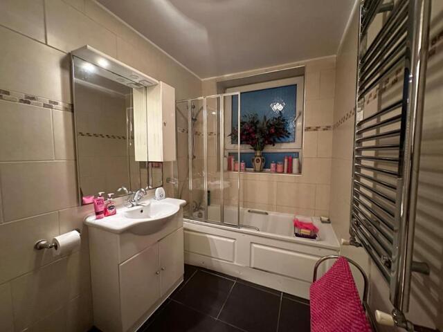 For Sale 2 Bedroom Apartment Barnet Greater London DLS99808517
