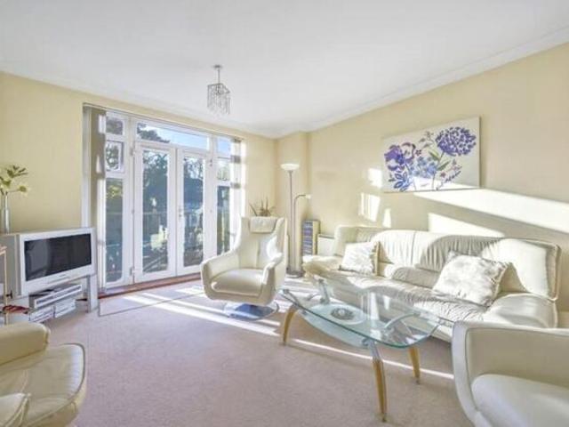 For Sale 2 Bedroom Apartment Barnet Greater London DS101168500